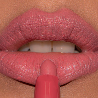 MAKEUP OBSESSION MATCHMAKER LIP CRAYON – Quadis | Foodies and Goodies
