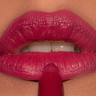 MAKEUP OBSESSION MATCHMAKER LIP CRAYON – Quadis | Foodies and Goodies